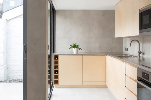 Contemporary oasis at Peckham Kitchen - Solus